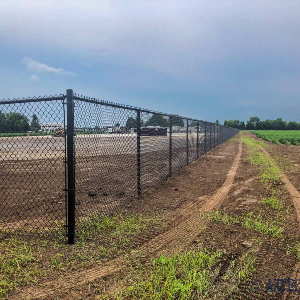 Durable Chain Link Fences in Round Lake, IL | Aztec Fence